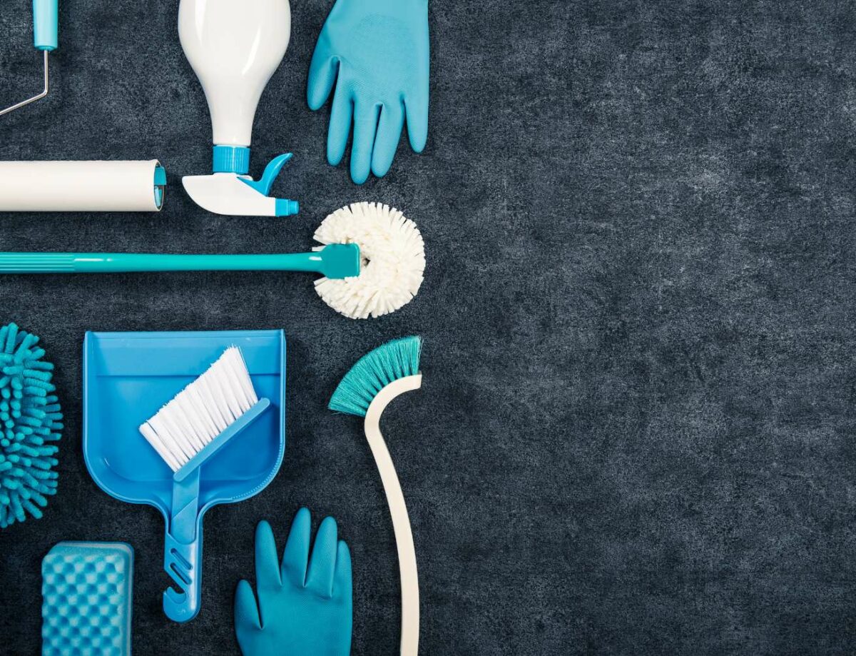 10 essential cleaning tools to keep your home sparkling - Alpha Clean